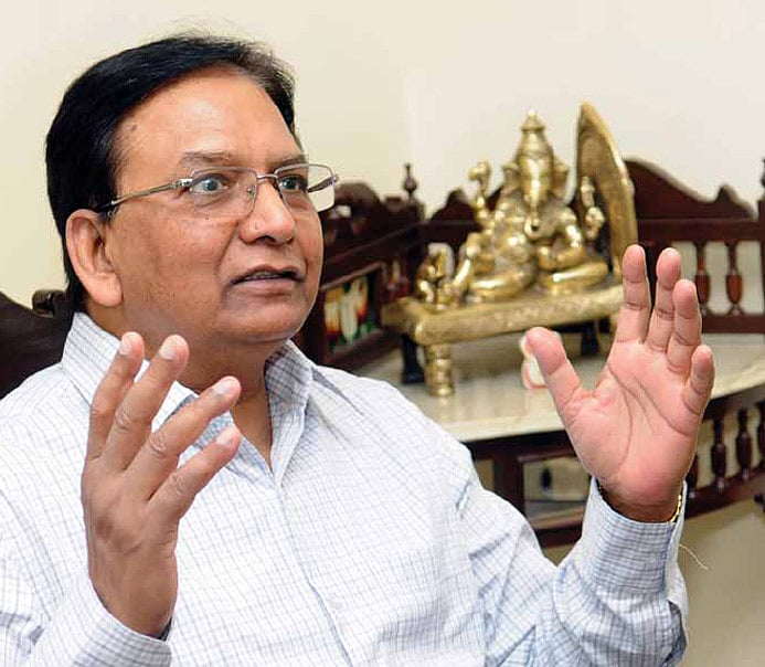 Retired UP Bureaucrat Sharda Prasad Passes Away