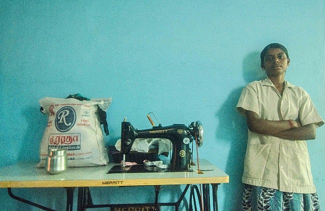 Photo essay: How TN textile mills force girls into bonded labour to ...