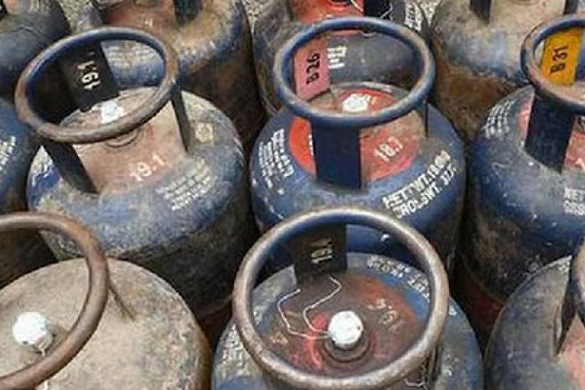 Prices of commercial LPG cylinders surge by over Rs 100, second hike in ...