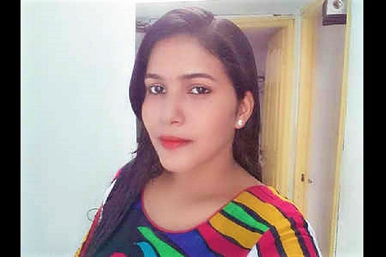 Singer set on fire in Hyderabad dies, her husband absconding