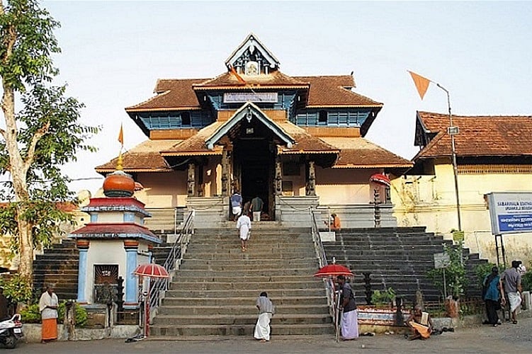 An Onam at Aranmula: An ancient temple, a feast and a sparkling gift