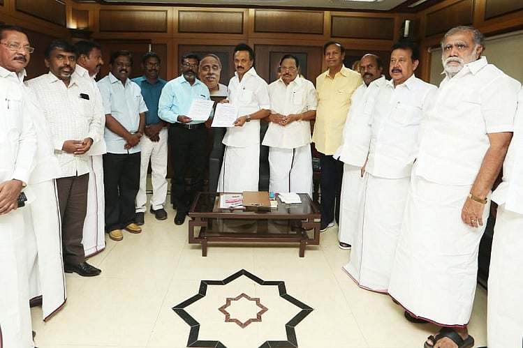 DMK-VCK alliance sealed: Will Thirumavalavan agree to contest on rising ...