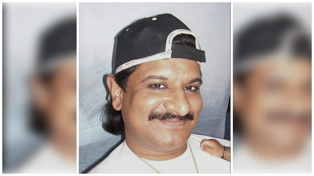 Telangana govt suspends five police officers for alleged links with ... Telangana govt suspends five police officers for alleged links with ...