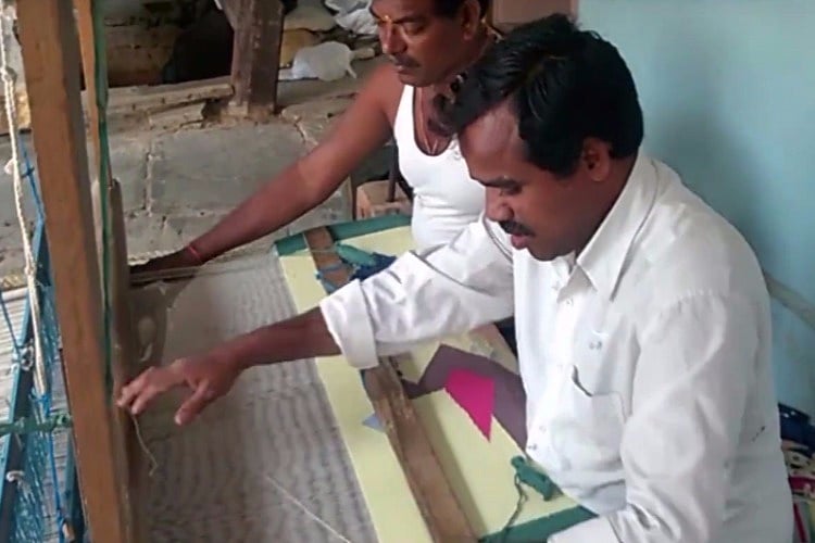 Warangal's famous durries are now available to the world: Weavers sell their products on Amazon