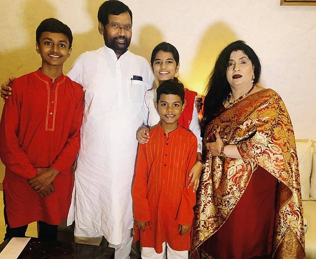 Me, The Change: Maithli Thakur, Bihar’s Teenage Singing Sensation