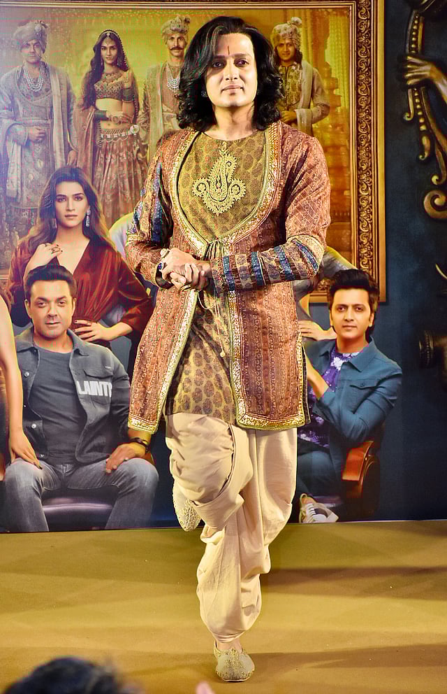 Housefull 4 Trailer Launch: Akshay Kumar, Riteish Deshmukh, Kriti Sanon ...