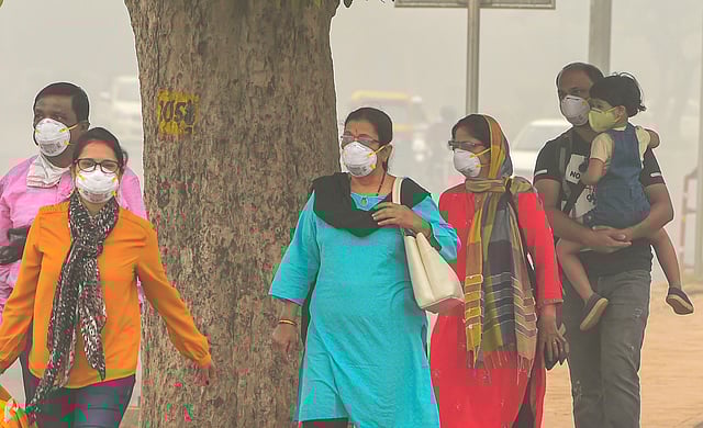 In Photos: Delhi Gasps for Clean Air as Pollution Levels Soar