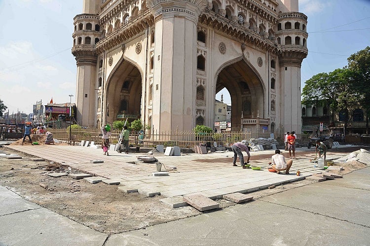 Hyderabad’s iconic Charminar chosen as a Swachh Bharat icon, to be ...