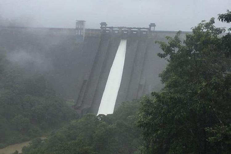 Kerala rains: One shutter of Cheruthoni dam in Idukki opened on ...