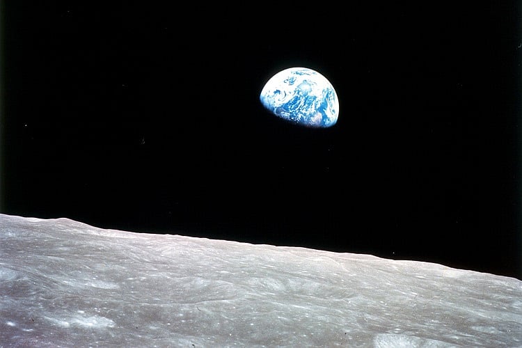 Earthrise, a photo that changed the world