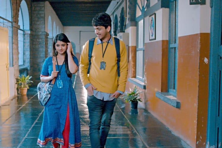 ‘Naduve Antaravirali’ review: A teenage love story that hinges on an ...