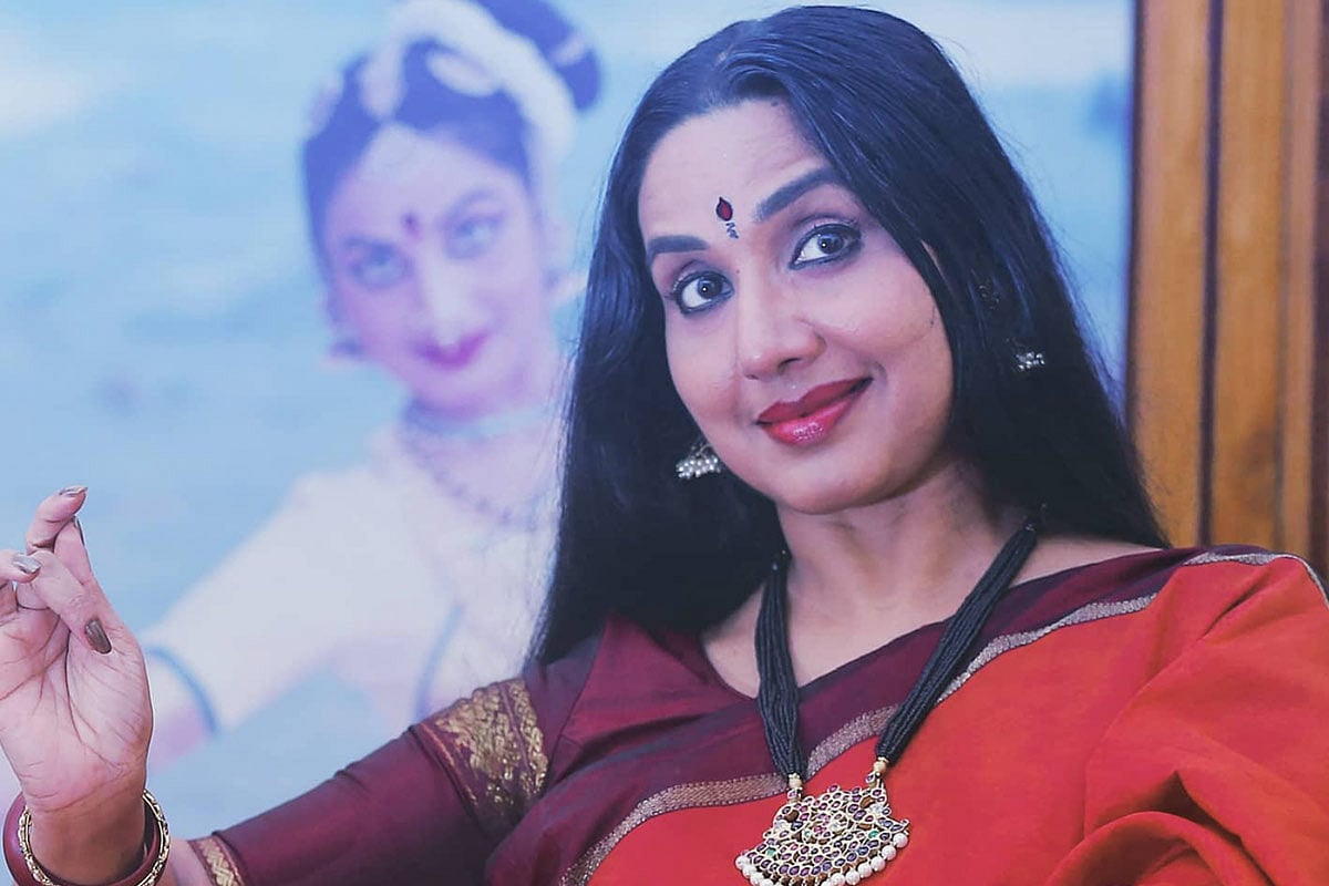 Judge stops dancer Neena Prasad’s Mohiniyattam event citing ‘nuisance ...