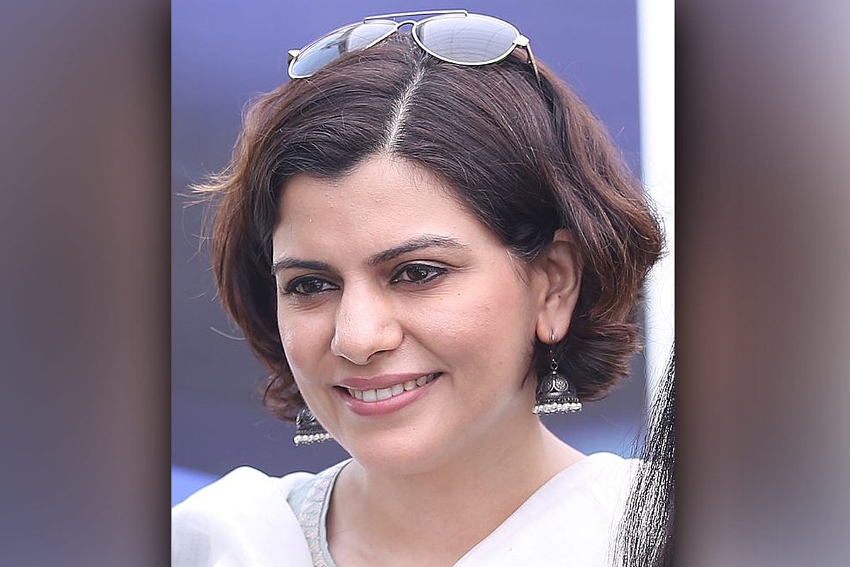 Former NDTV anchor Nidhi Razdan victim of phishing attack, Harvard job ...