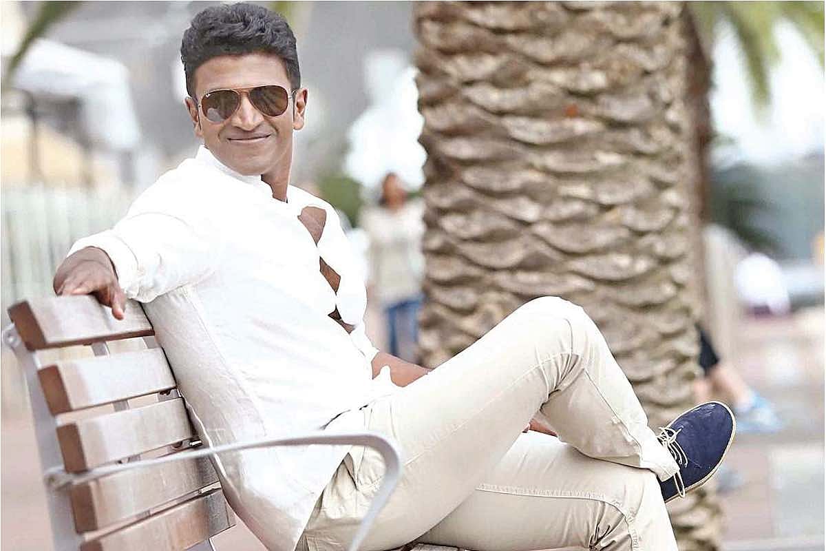 Puneeth Rajkumar, director Chethan Kumar camped in Kashmir for 'James'
