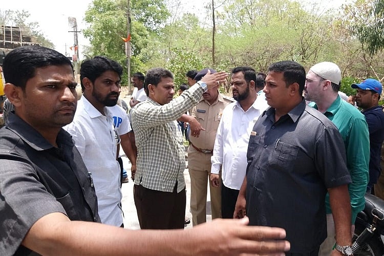 Mild tension in Hyd's Shaikpet area after miscreants place Shiva Idol ...