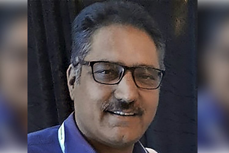 Senior Kashmiri journalist Shujaat Bukhari shot dead, politicians ...