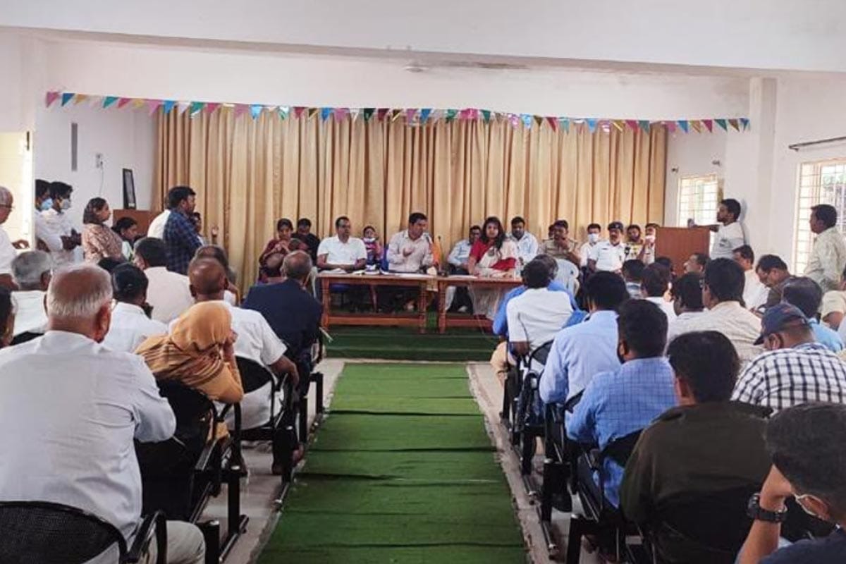 In the absence of corporators, Bengaluru MLAs muscle their way into ...