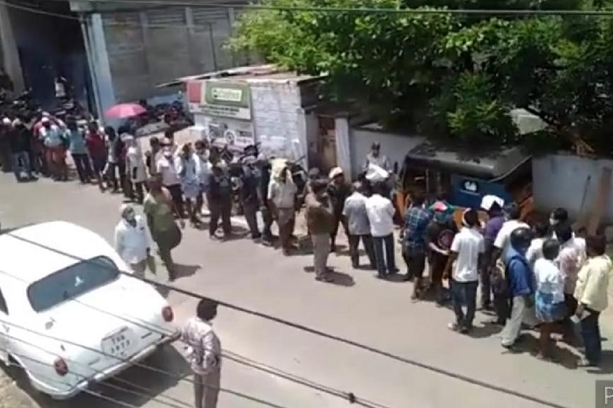 Physical distancing in TN goes for a toss as TASMAC reopens, people ...