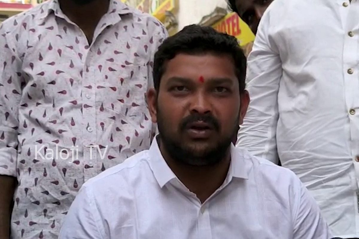 TRS worker in Hyderabad booked for allegedly harassing woman, slitting her throat