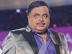 How a picture of Ambareesh giving his god daughter a peck on the cheek ...