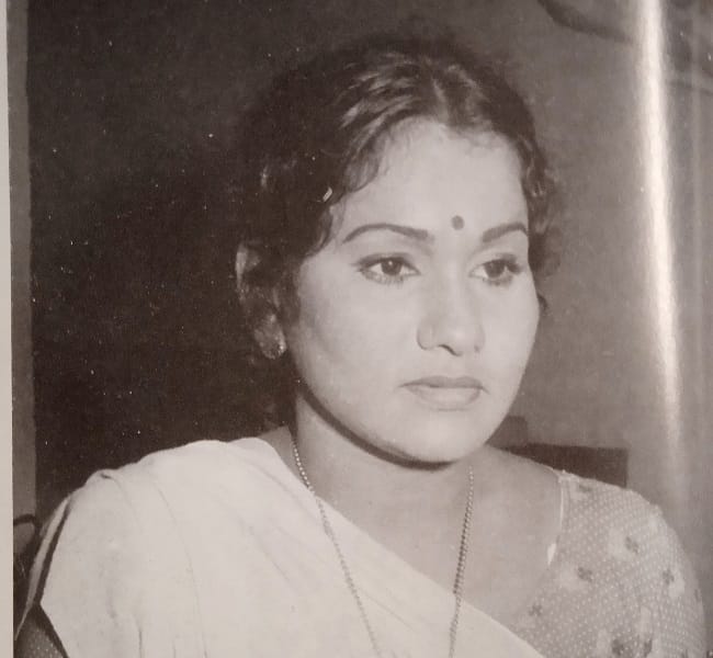 KPAC Lalitha’s autobiography Katha Thudarum: A life full of trials met ...