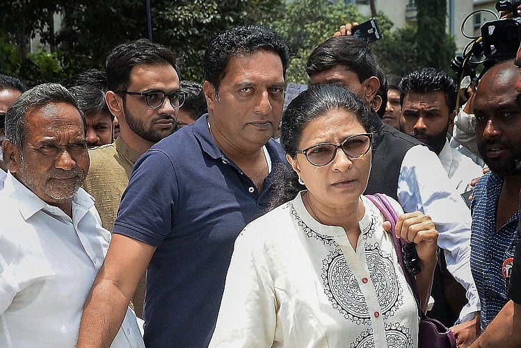 ‘Immersed and surrounded by her’: Kavitha Lankesh pays tribute to Gauri ...