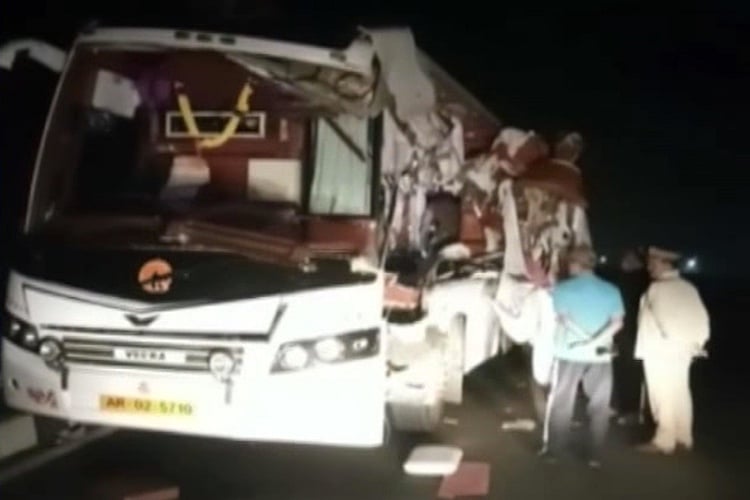 Overspeeding bus hits lorry in Andhra: 3 killed, 10 critical