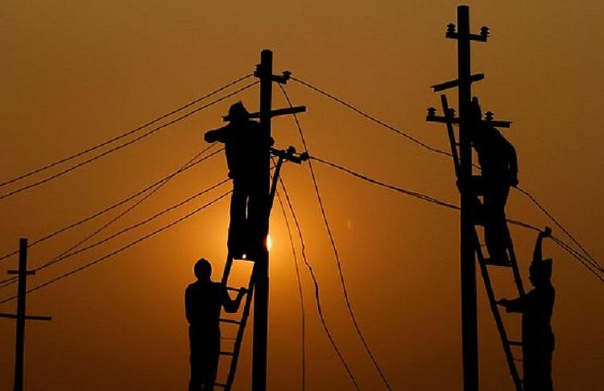 Electricity Bills To Go Up In Karnataka Due To Fuel Adjustment Charges electricity-bills-to-go-up-in-karnataka-due-to-fuel-adjustment-charges