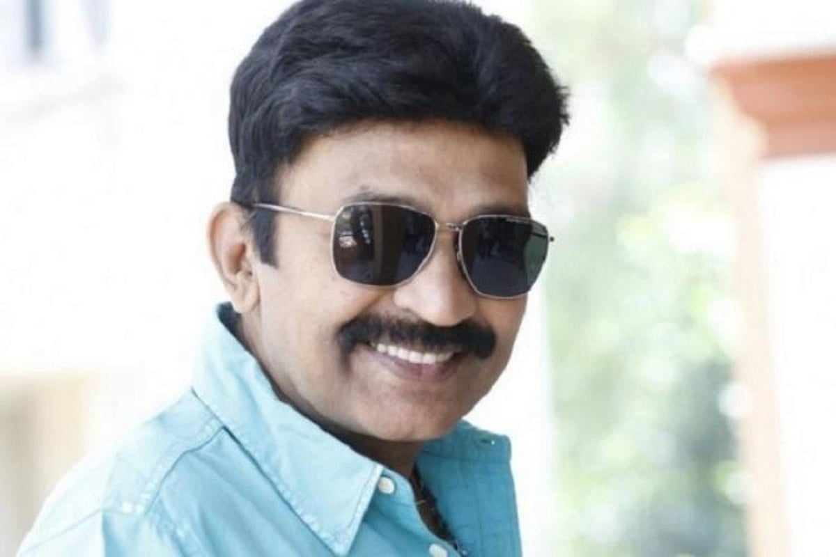 Telugu actor Dr Rajasekhar who is battling COVID-19 put on non-invasive ...