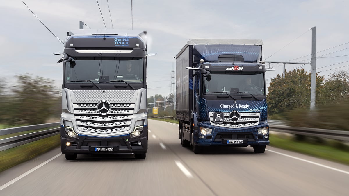 Daimler Truck’s Hydrogen-based Fuel-Cell Truck Approved for Road Use