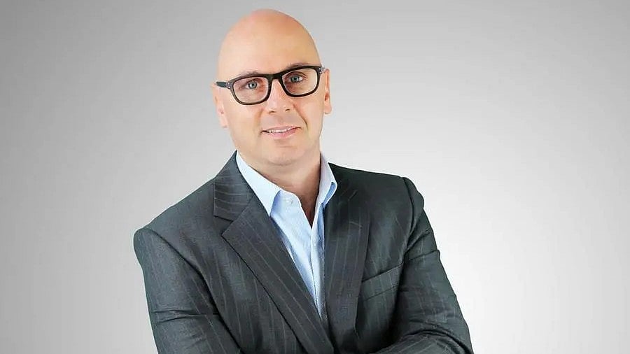 Michael Schneider