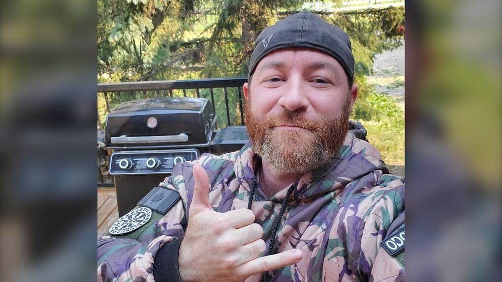 'Raging Dissident' MacKenzie faces 13 firearm charges